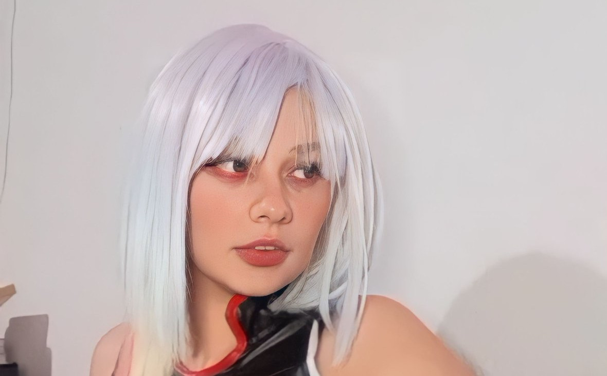 Lucy, de Cyberpunk Edgerunners, ganhou um belo cosplay da Bella