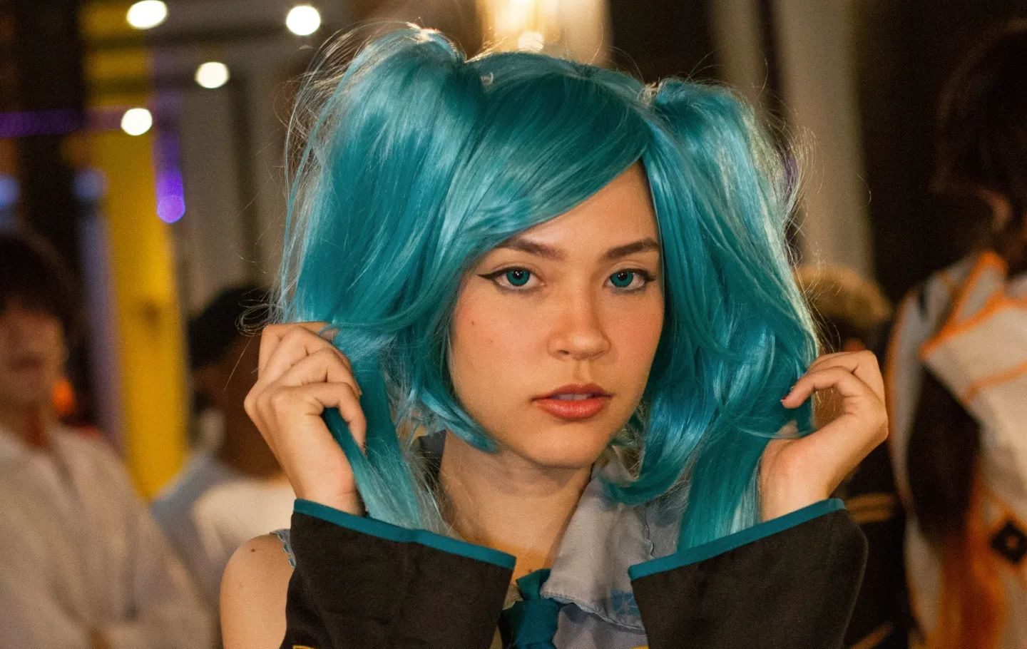 Belo cosplay da Hatsune Miku, de Vocaloid, da Luna Moon