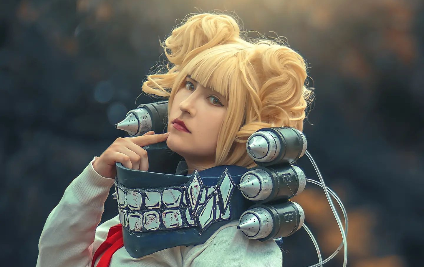 Cosplay incrível da Himiko Toga, de My Hero Academia, da Tai